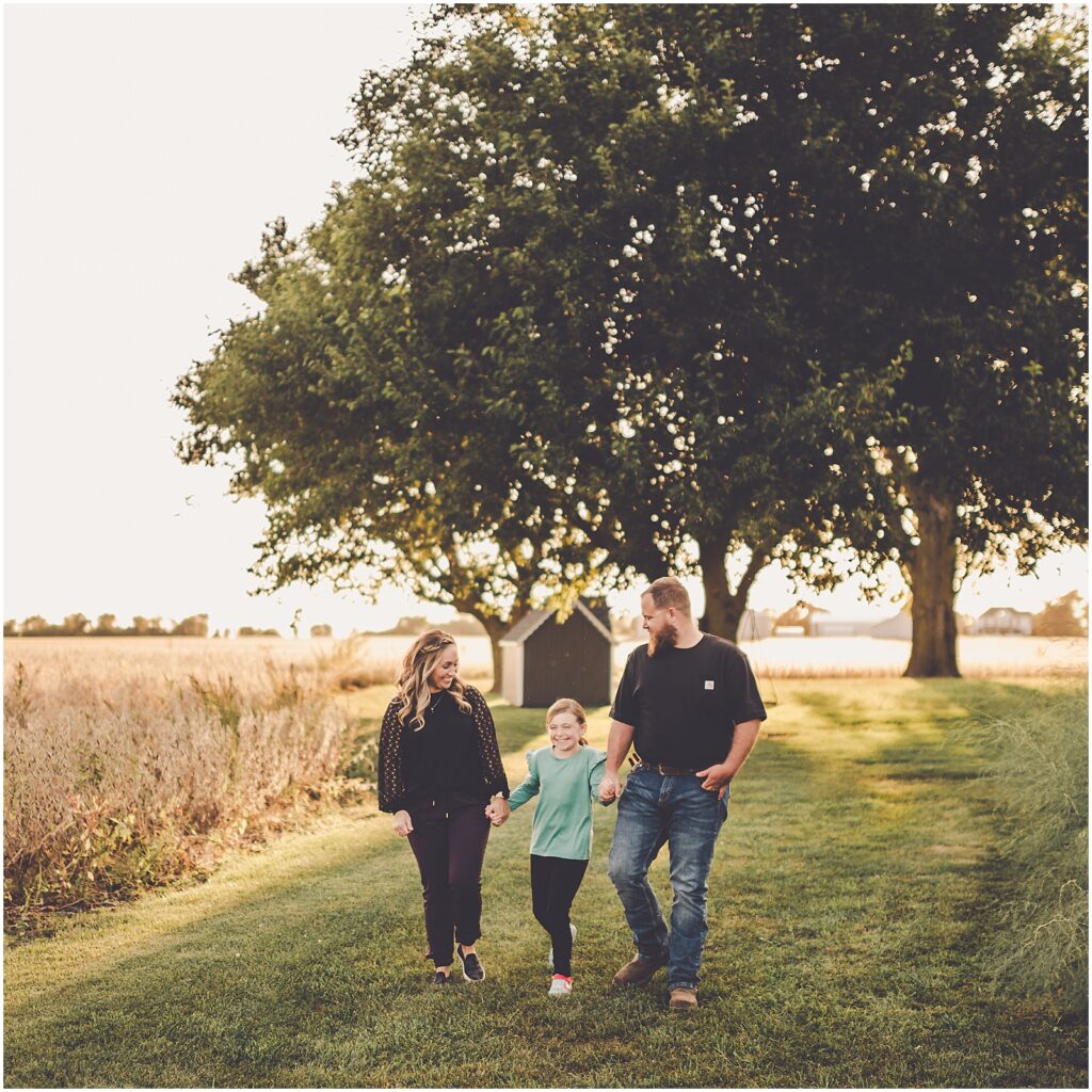 Iroquois County Fall Family Photographer | The Clemmons Family - Kara ...