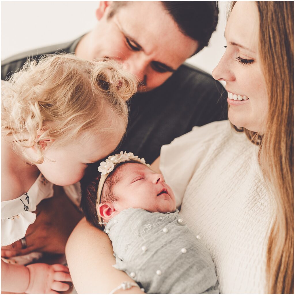 Studio Newborn Photographer in Kankakee | The Mahnke Family - Kara ...